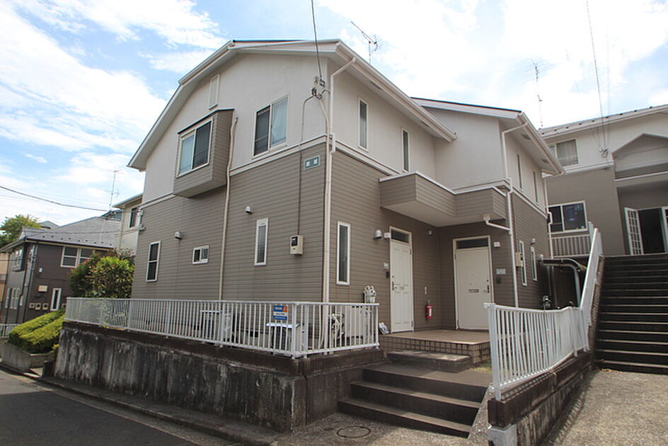 【ホームズ】でお部屋探し！三ッ沢上町タウンハウス櫻館 102[3LDK/賃料12.5万円/74.11㎡]賃貸テラスハウス住宅情報(物件番号:0121721-0028373、取扱い不動産会社 ...