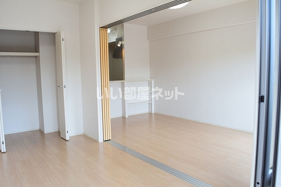 【ホームズ】ビューテラス 牧港[1LDK/8階/42.23㎡]。賃貸マンション住宅情報